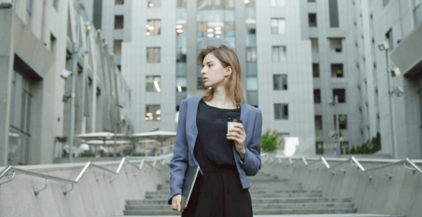 Natalie Oglesby Skalla: Who Is She and What Does She Do? - minarik pmu